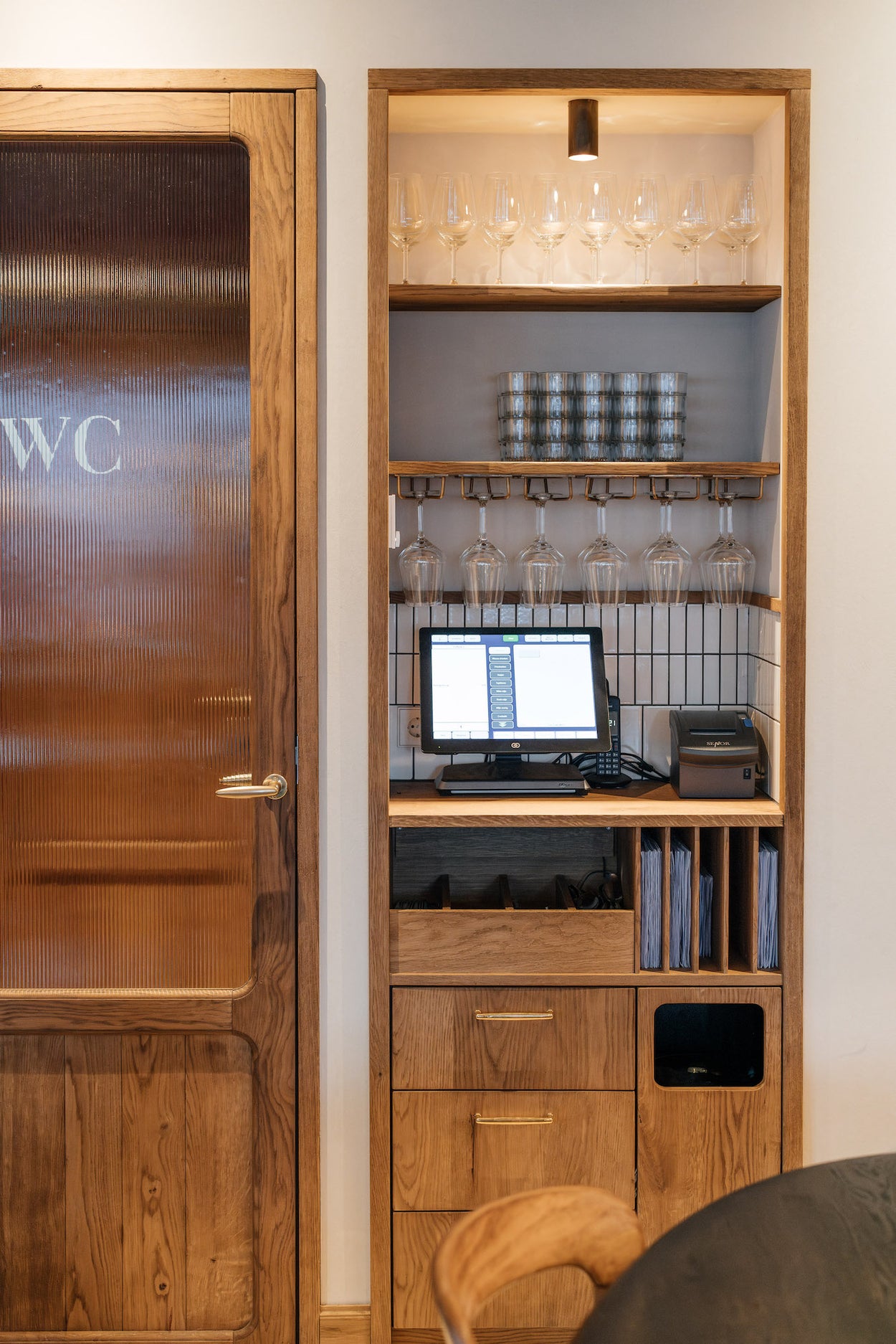 Bar Bowie, Design Project by Floris Koch | The Loft – Enter The Loft